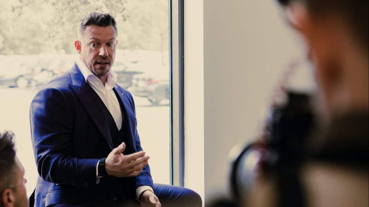 Ryan Niddel | Reach Business Growth and Build Your Legacy